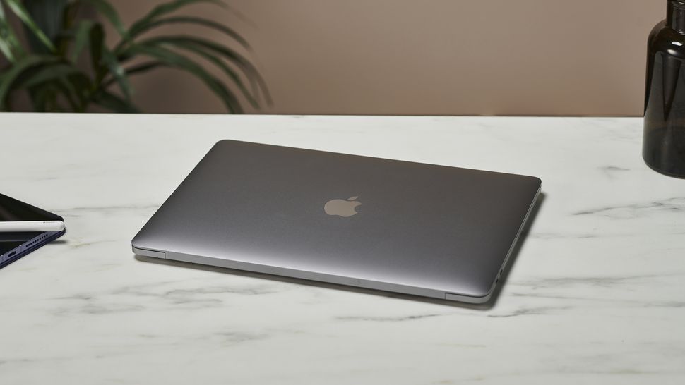 MacBook Pro 13-inch (M2, 2022) review: the perfect swansong for Apple's ...