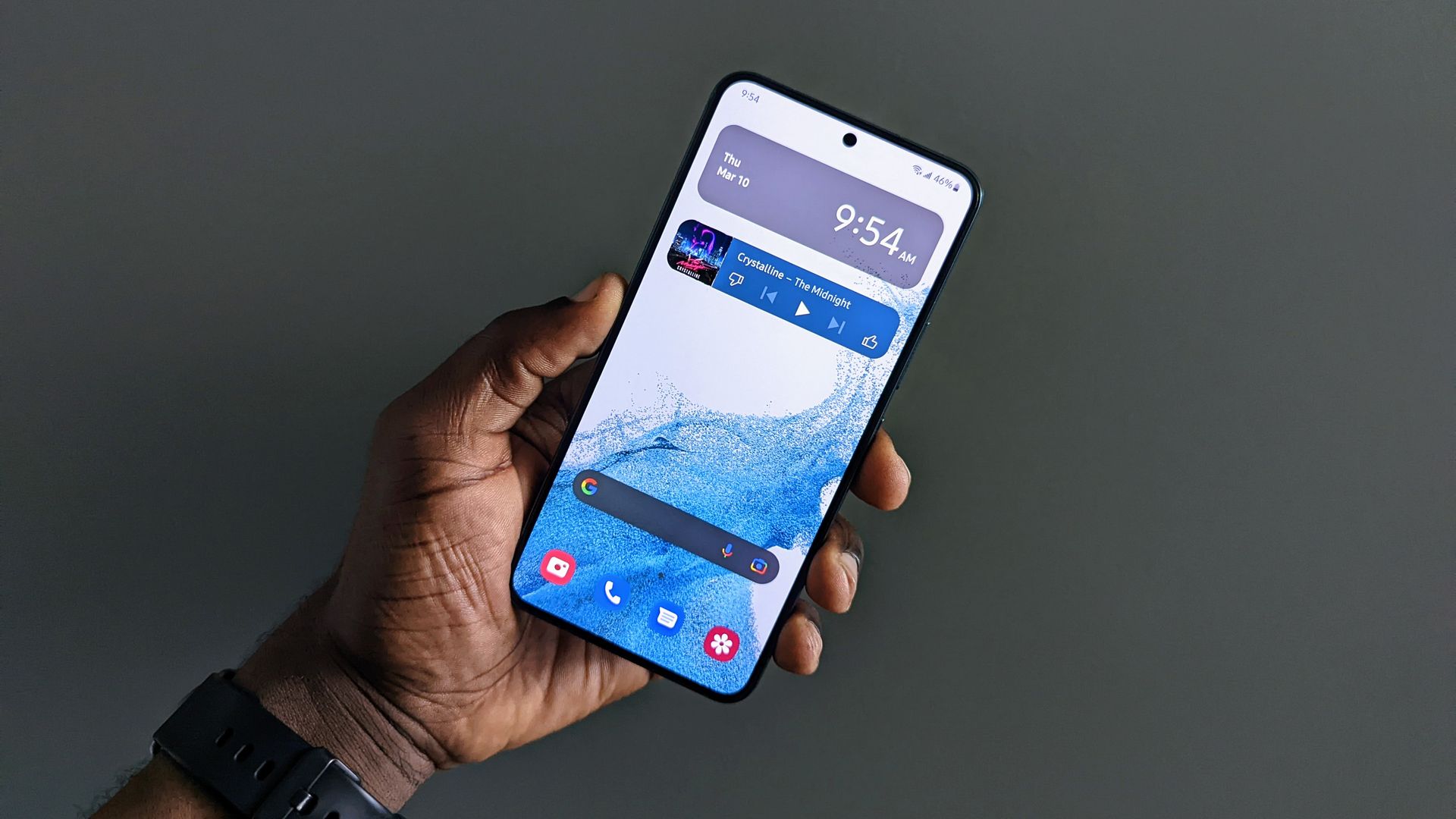 Google gives Samsung preferential treatment, here's why it should ...