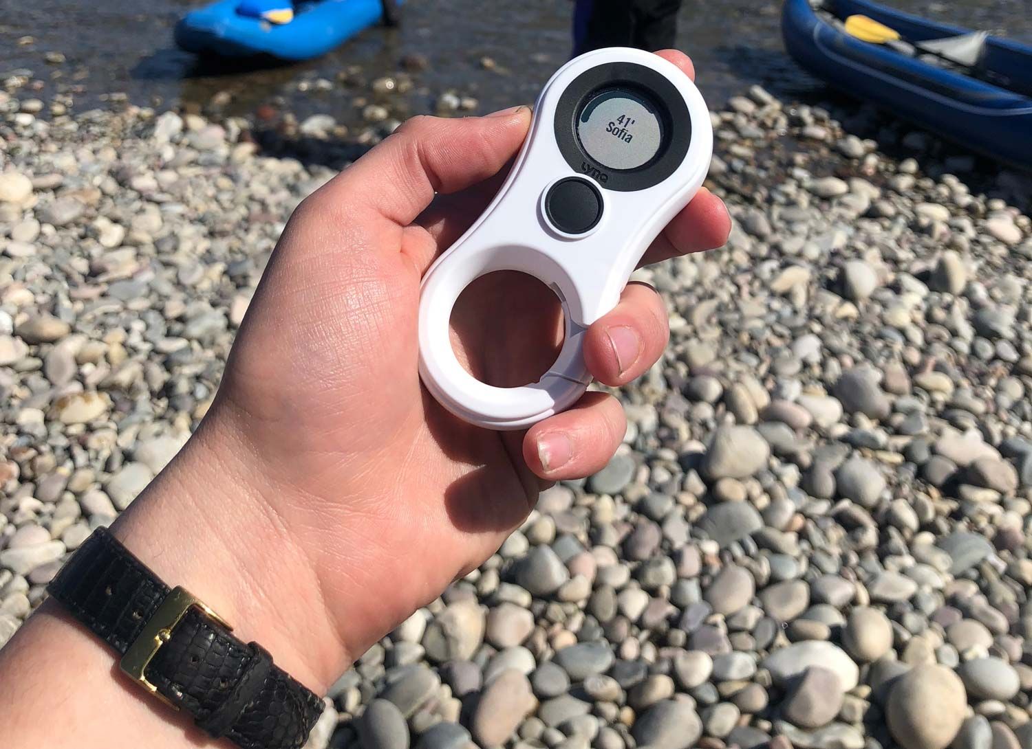 The Lynq Tracker Finds Family and Friends, No Fee or Phone Required ...