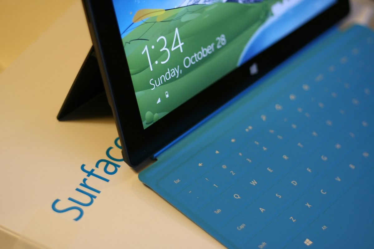 Hands-on With the Surface Tablet Running Windows RT | Tom's Hardware