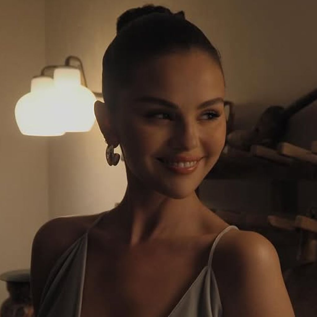 Selena Gomez's Ralph Lauren Wedding Dress: Every Stunning Detail ...