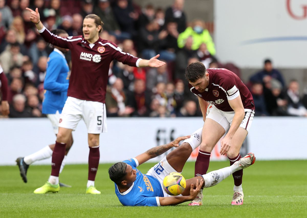 Arsenal midfielder Tim Akinola linked with Dundee United loan move ...