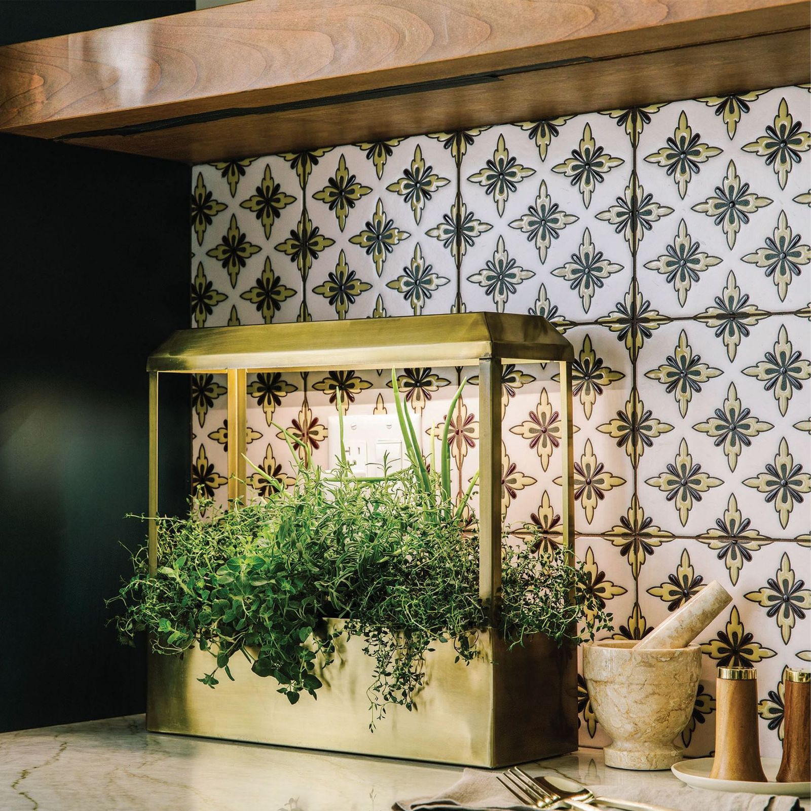 Plants to infuse subtle scents into your home | Homes and Gardens