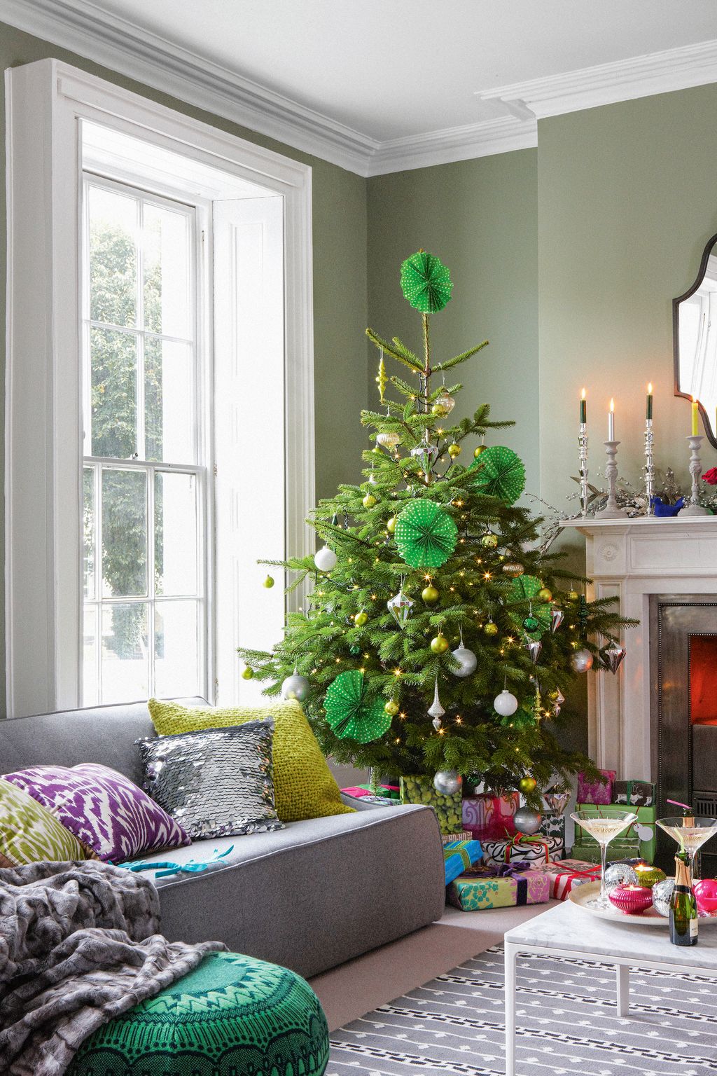 Christmas tree topper ideas – classic stars, festive fairies and quirky ...
