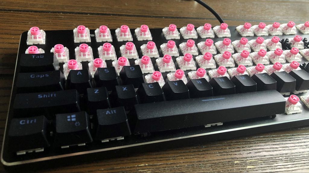 How to Change Mechanical Keyboard Switches in Minutes | Tom's Hardware