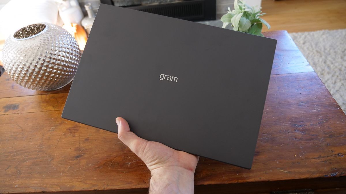 LG Gram 16 (16Z90Q) review: 2.5 pounds and 13 hours of battery life ...