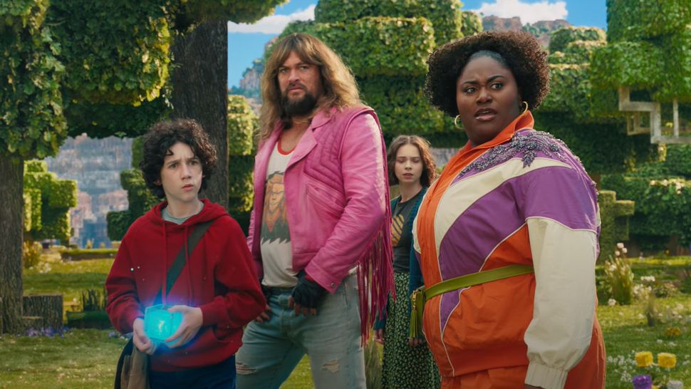 The Minecraft movie's first teaser is here, and I can't decide if what ...