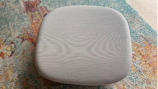 Slouch Task One review: an office chair that finally looks as good as ...