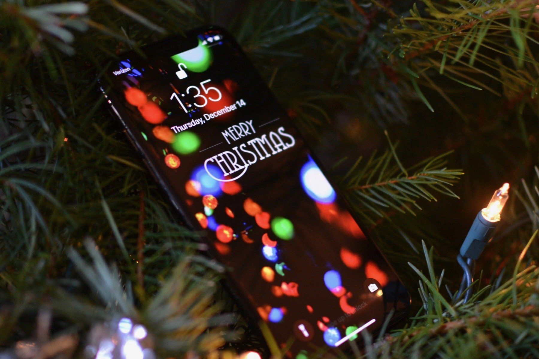 Editor's Desk: Hey, Siri, play some holiday music | iMore