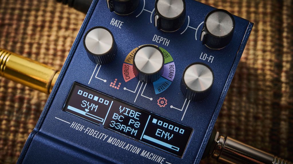 Walrus Audio Mako M1 MKII High-Fidelity Modulation Machine review ...