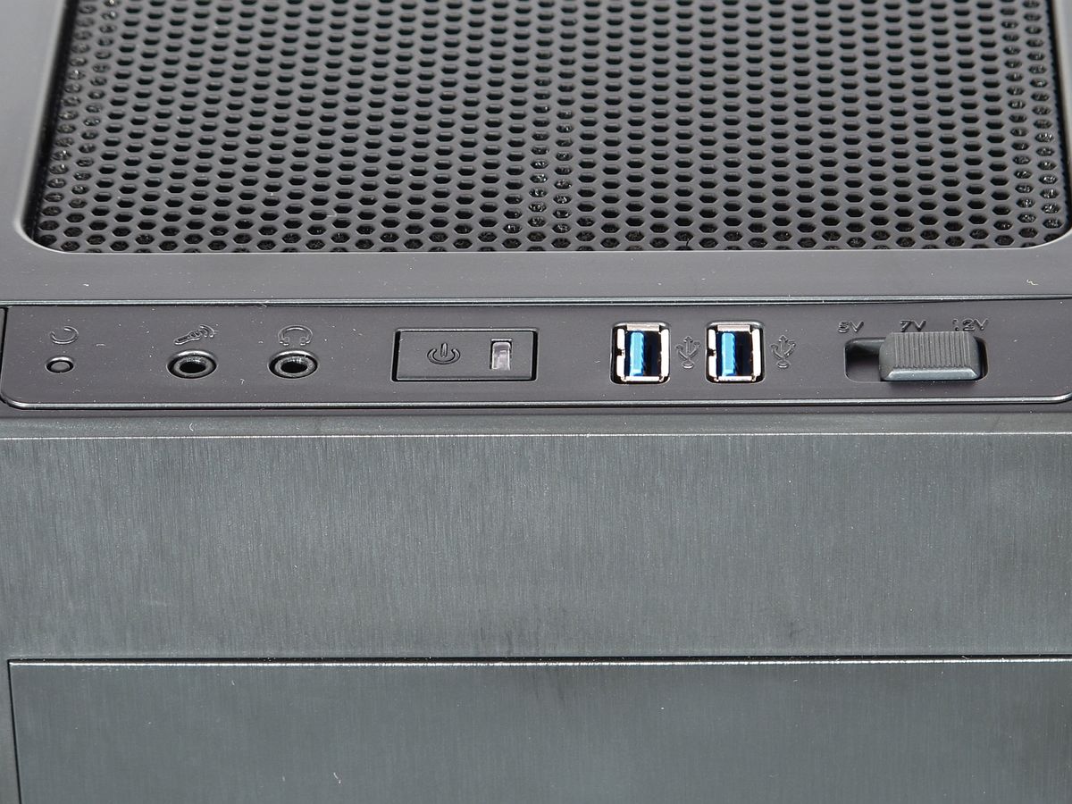 Fractal Design Arc Mini R2 - Case Review - Tom's Hardware | Tom's Hardware