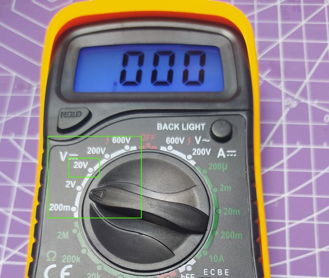 How To Use a Multimeter to Measure Voltage, Current and More | Tom's ...