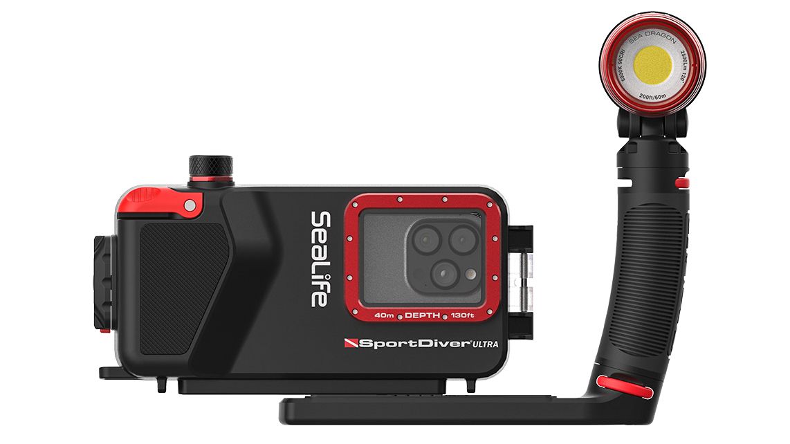 SeaLife releases updated underwater smartphone case dive down to depths ...