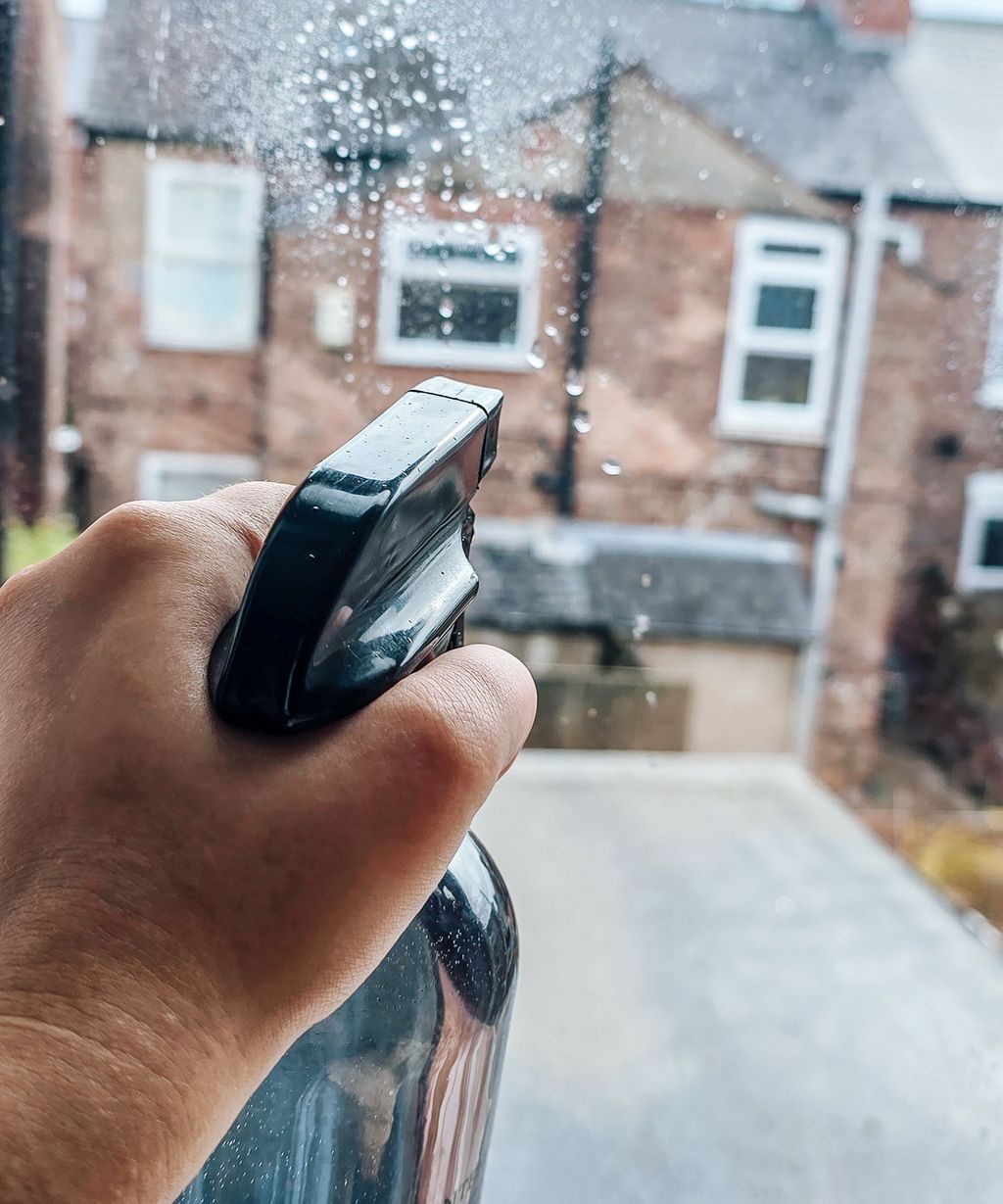 How to clean windows — inside and out, without streaks | Real Homes