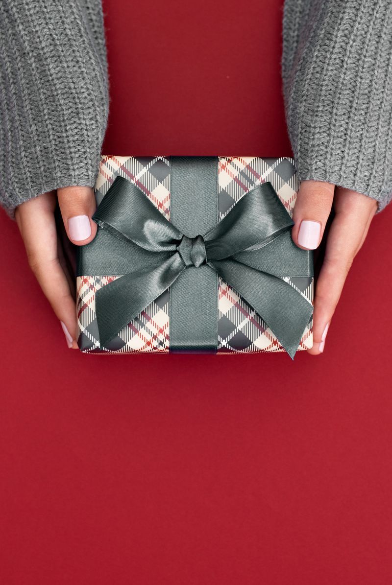 39 Free Gift Ideas | Free DIY Christmas Gift Ideas | Marie Claire