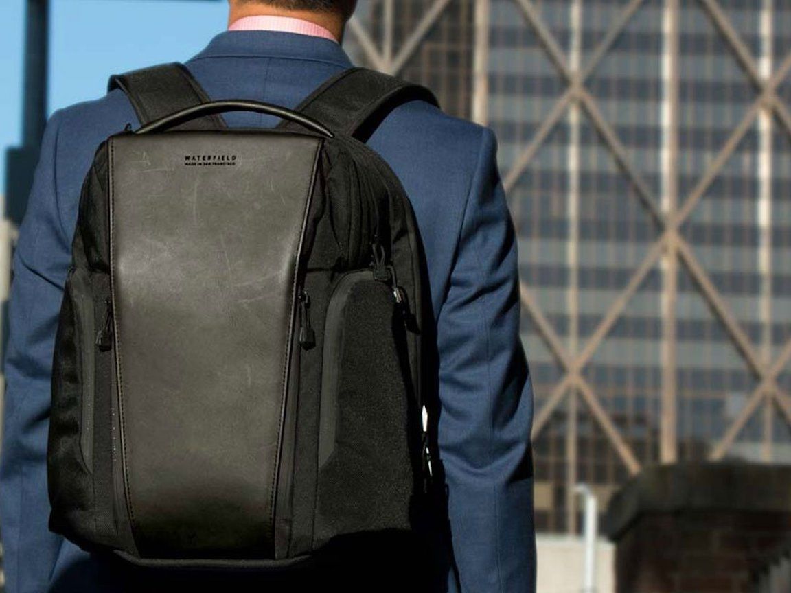 Monos Metro Backpack review: Ample storage space and a QuickSnap design ...