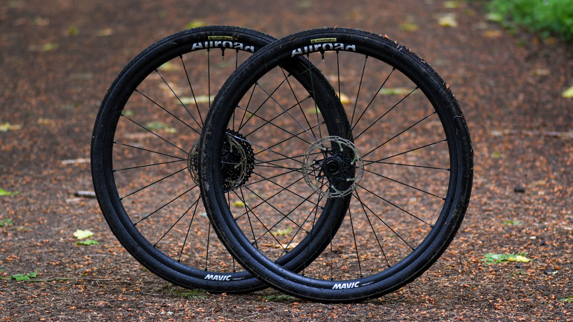 Mavic's latest foray into gravel impresses: the AllRoad S wheelset is ...