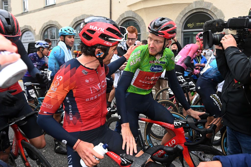Tour of Alps: Simon Carr wins final stage while Tao Geoghegan Hart ...