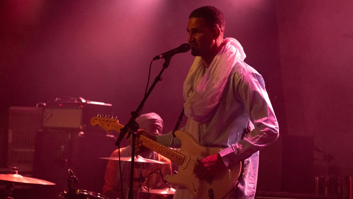 Mdou Moctar shares unreleased 13-minute guitar jam in new 6-track ...