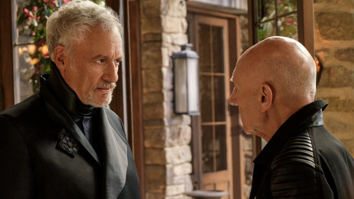 Star Trek: Picard – 3 Possible Motives For Q Altering Time In Season 2 ...