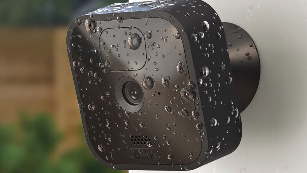 Best outdoor wireless cameras for pets 2026 | PetsRadar