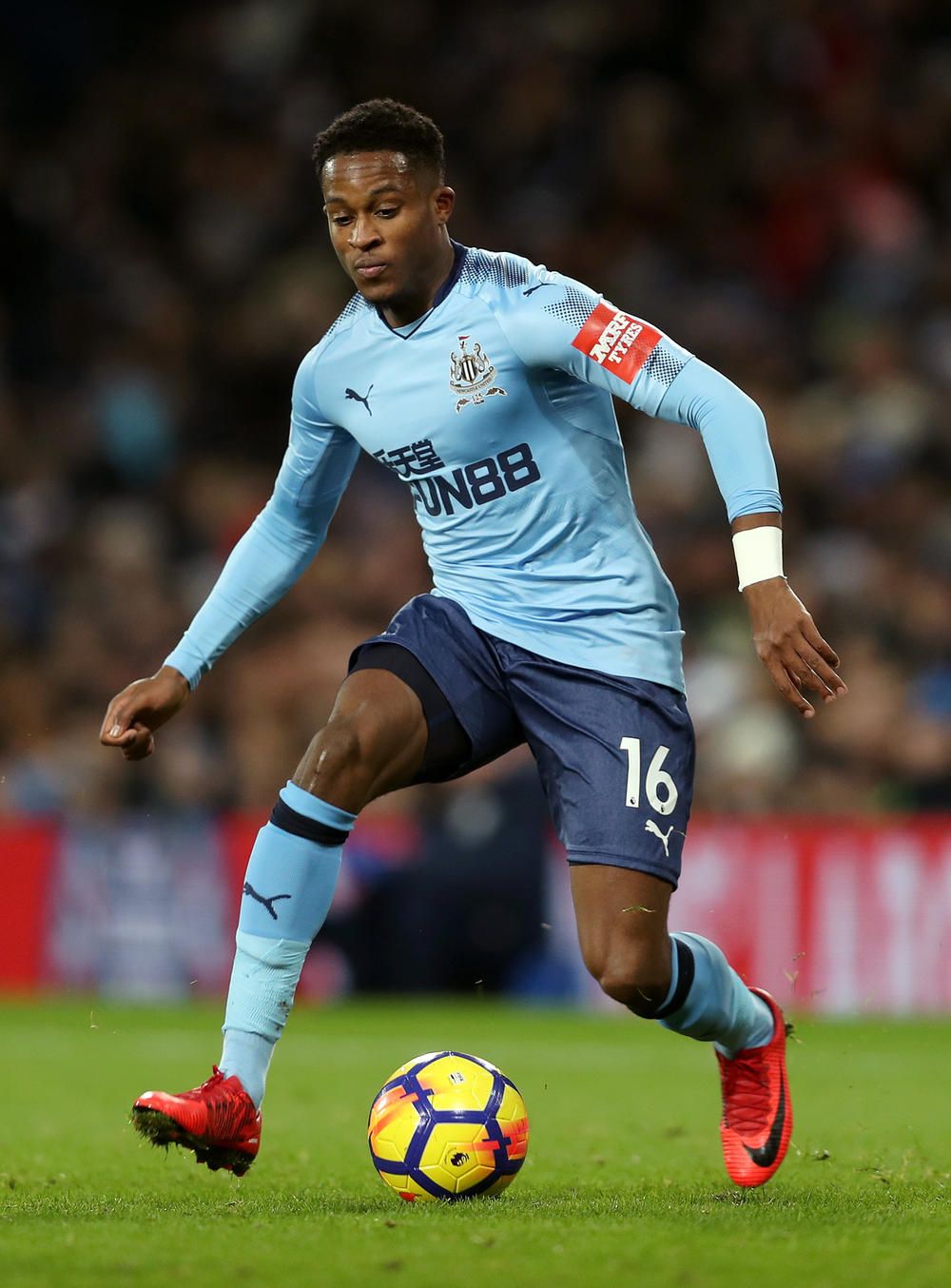 Bruce remains unbeaten as he ends Bolton hoodoo | FourFourTwo