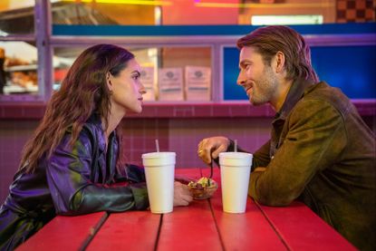 The 25 Best Rom-Coms on Netflix | Marie Claire