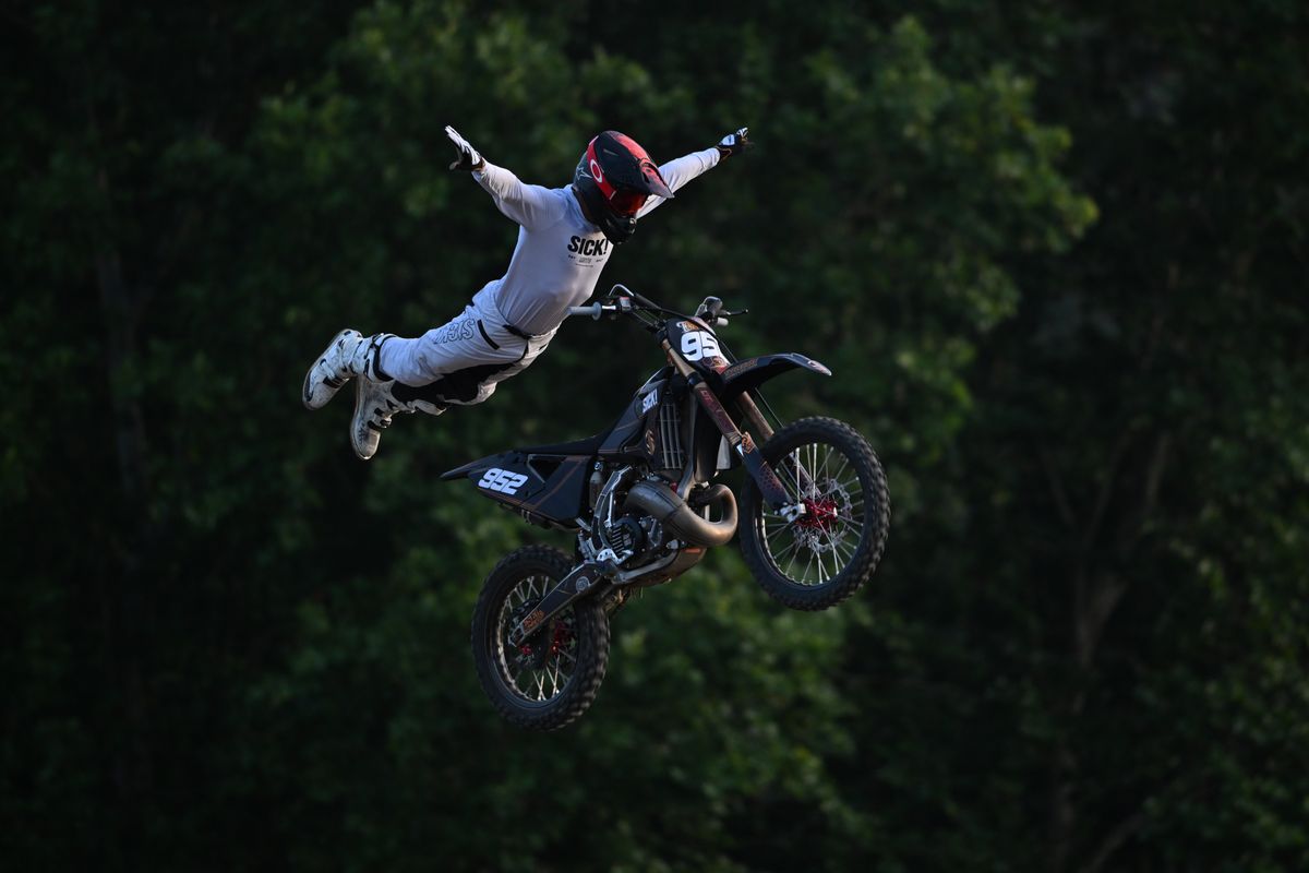 New Nikon Z 600mm f/6.3 VR S promises supertelephoto handheld shooting ...