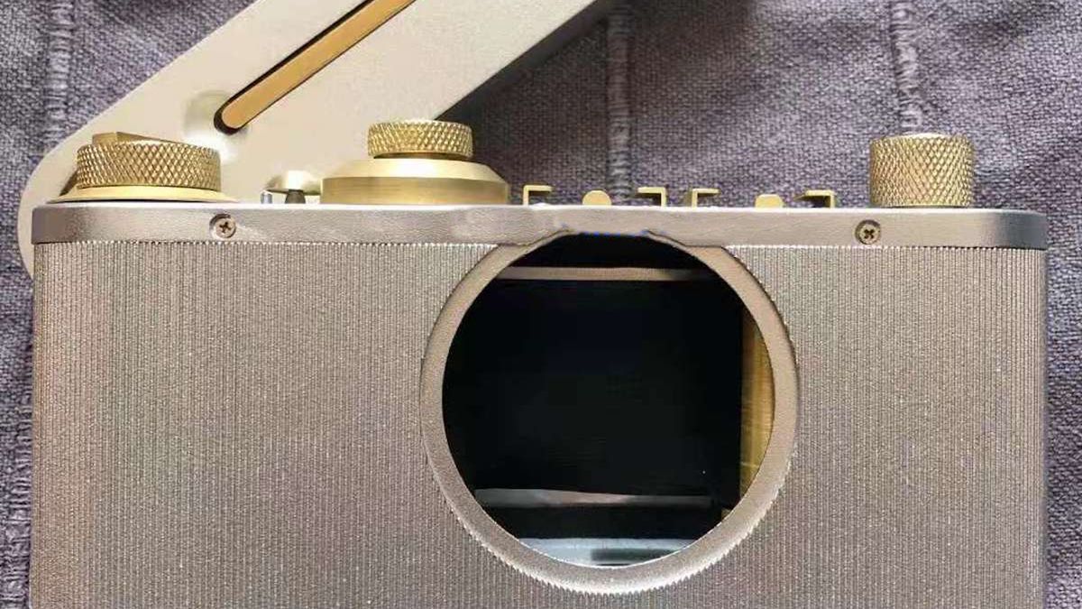 Want a vintage Leica without spending $15 million? Look at this ...