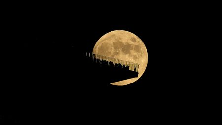 Amazing photos of the last Blood Moon lunar eclipse of 2022 (gallery ...
