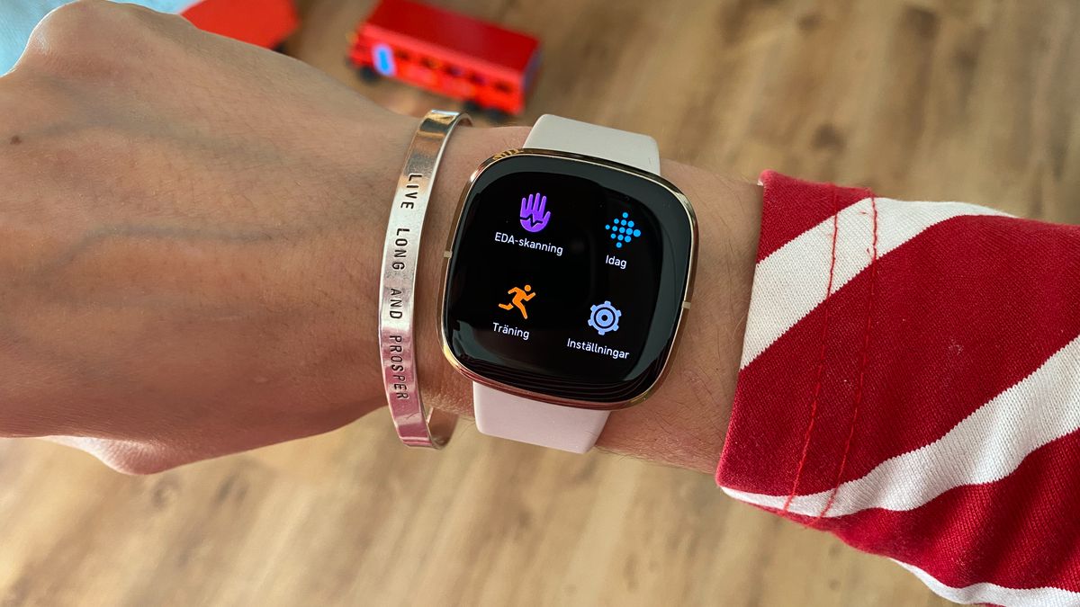 Fitbit Sense vs Fitbit Versa 3: choose the right watch for you | TechRadar