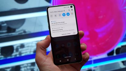 Samsung Galaxy S10e review: Samsung's pocket superstar impresses in ...
