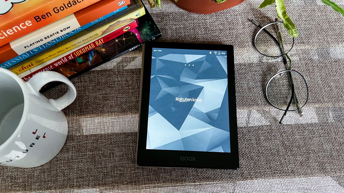 Onyx Boox Poke 5 review: a versatile and cute 6-inch ereader with one too many flaws | TechRadar