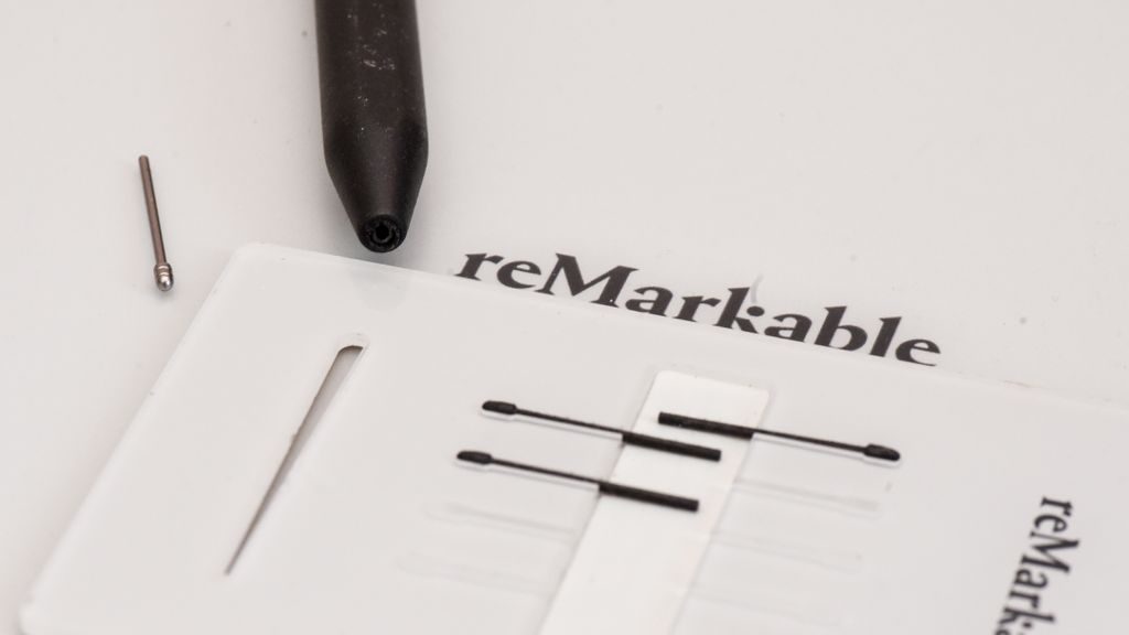 If you use a Kindle Scribe or reMarkable, don't make the same pen ...