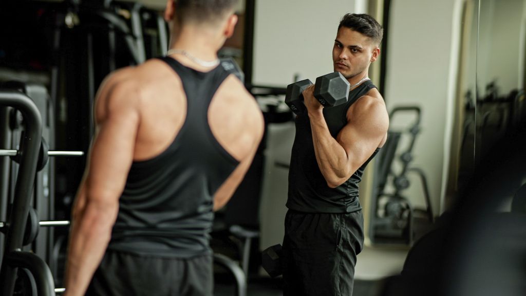 How to do a bicep push up: a killer move for upper body strength but ...