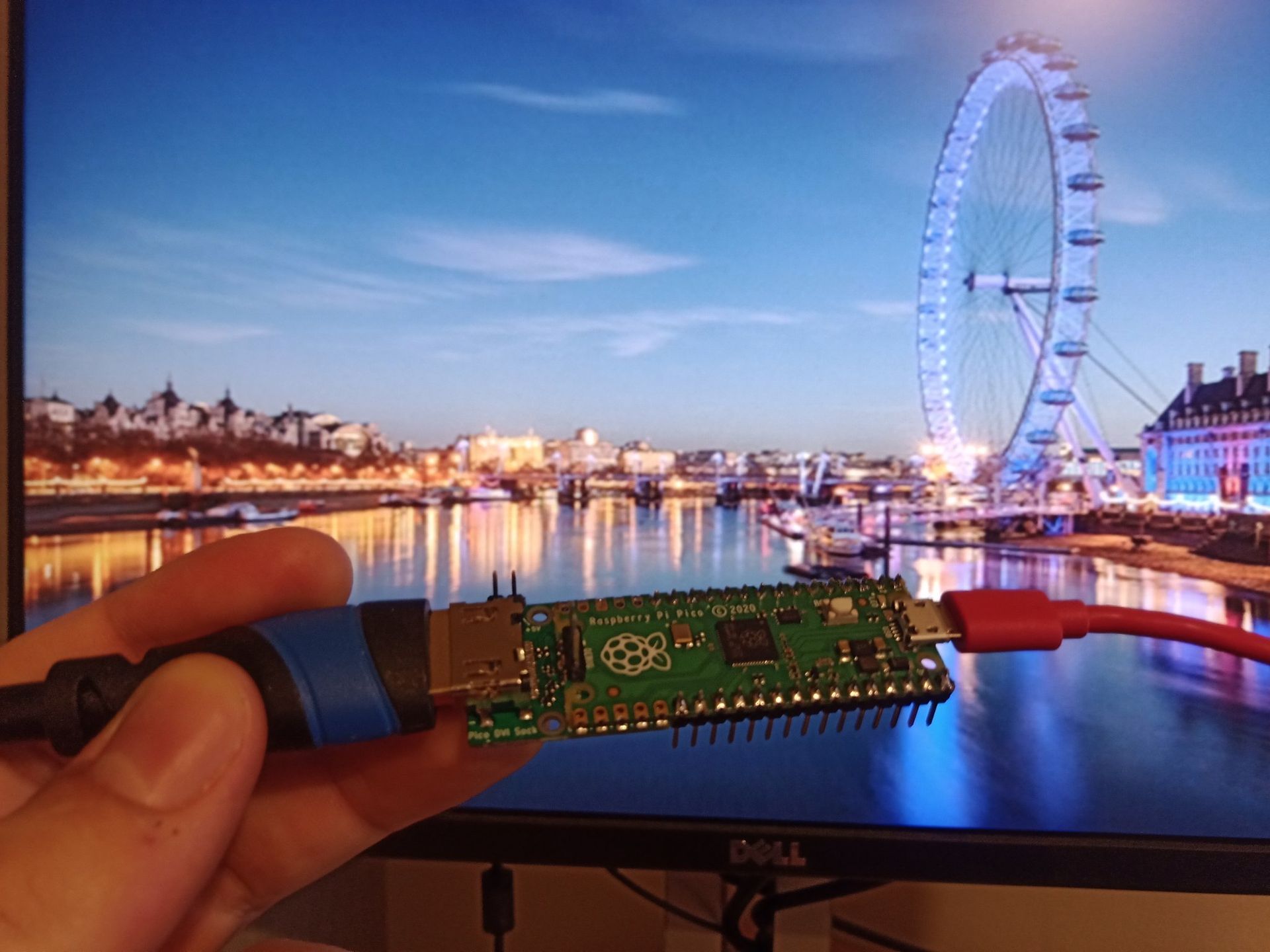 Raspberry Pi Pico DVI Sock Adds Video Output To Your Pico | Tom's Hardware