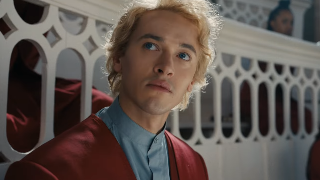 Tom Blyth Was Willing To Wear Prosthetics To Be Snow Again, But He Also ...