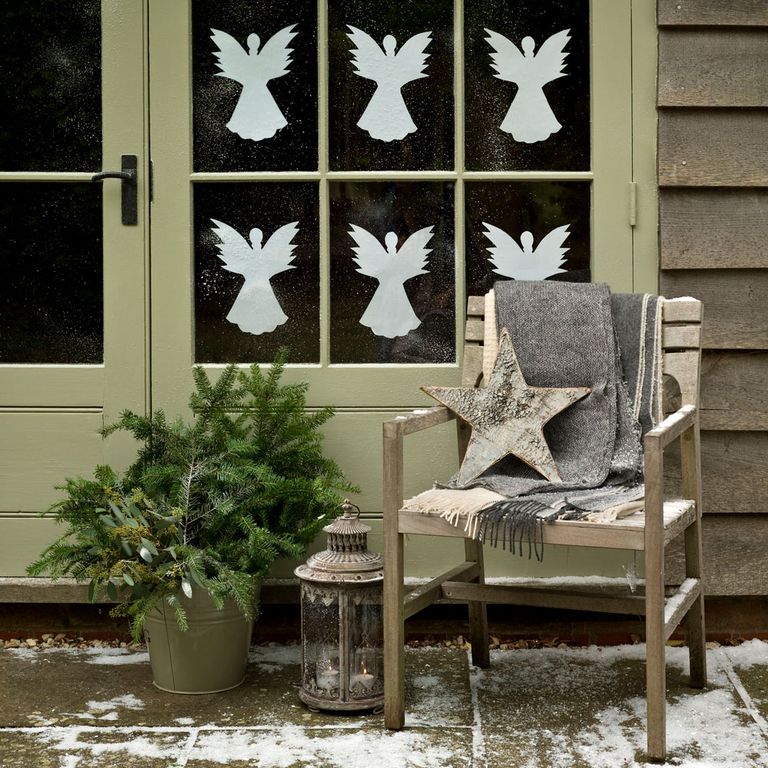 Christmas window decor ideas to add joy to your home | Ideal Home