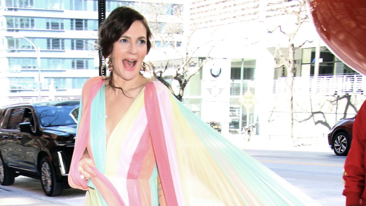 Drew Barrymore Describes the Moment She Overcame the “Shame Around ...
