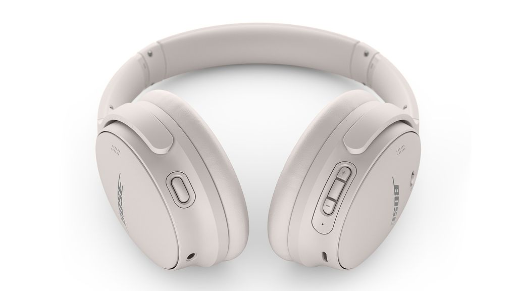 Bose QuietComfort 45 review: noise-cancelling kings | What Hi-Fi?