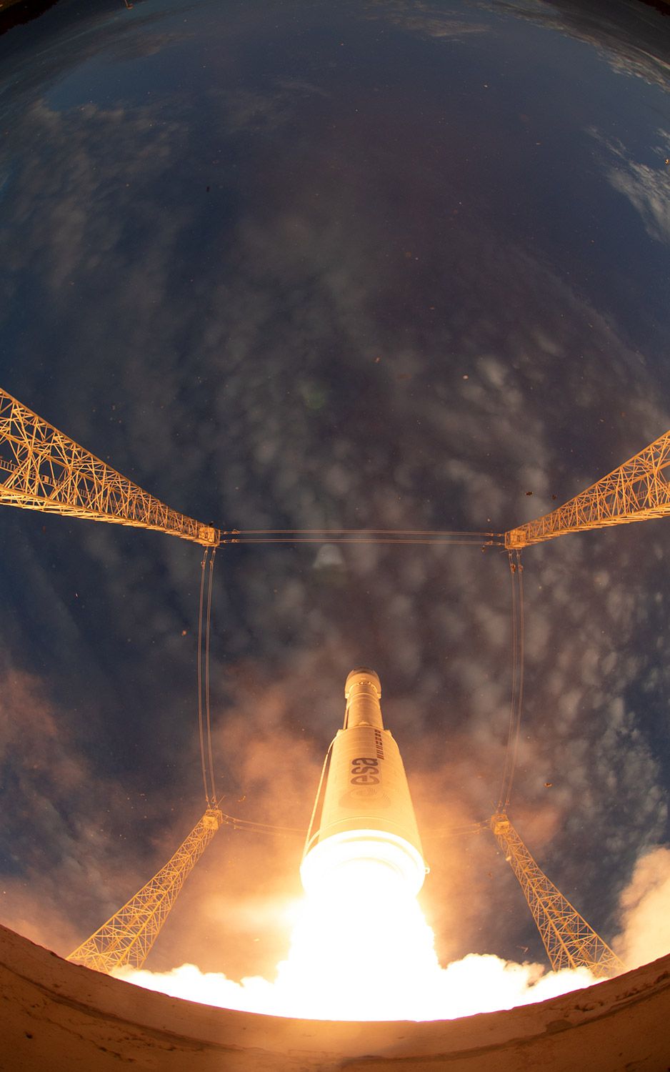 In Photos: Vega Rocket Launches 'Aeolus' Wind-Mapping Satellite | Space