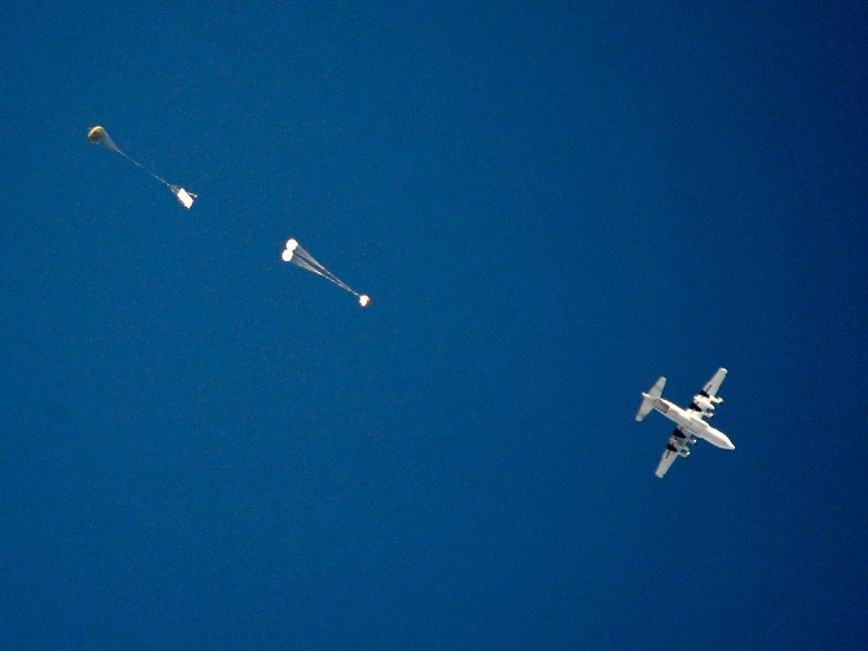 Photos: NASA Tests Orion Spacecraft Parachutes: Dec. 20, 2011 | Space