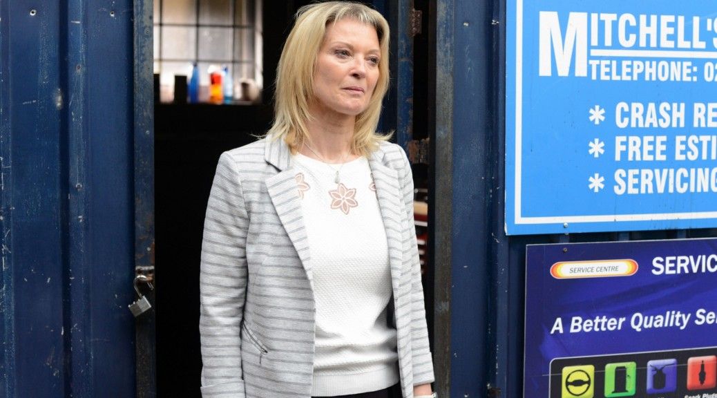 Kathy Beale's return to EastEnders based on back-from-the-dead canoeist ...