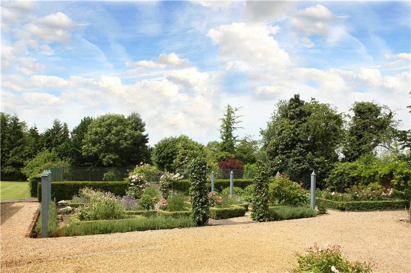 Burfield Hall: An ideally-sized house and land in Norfolk at the price ...