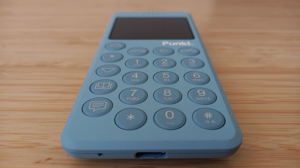 Punkt MP02 review: a stylish, minimalist 4G phone for digital detoxers ...
