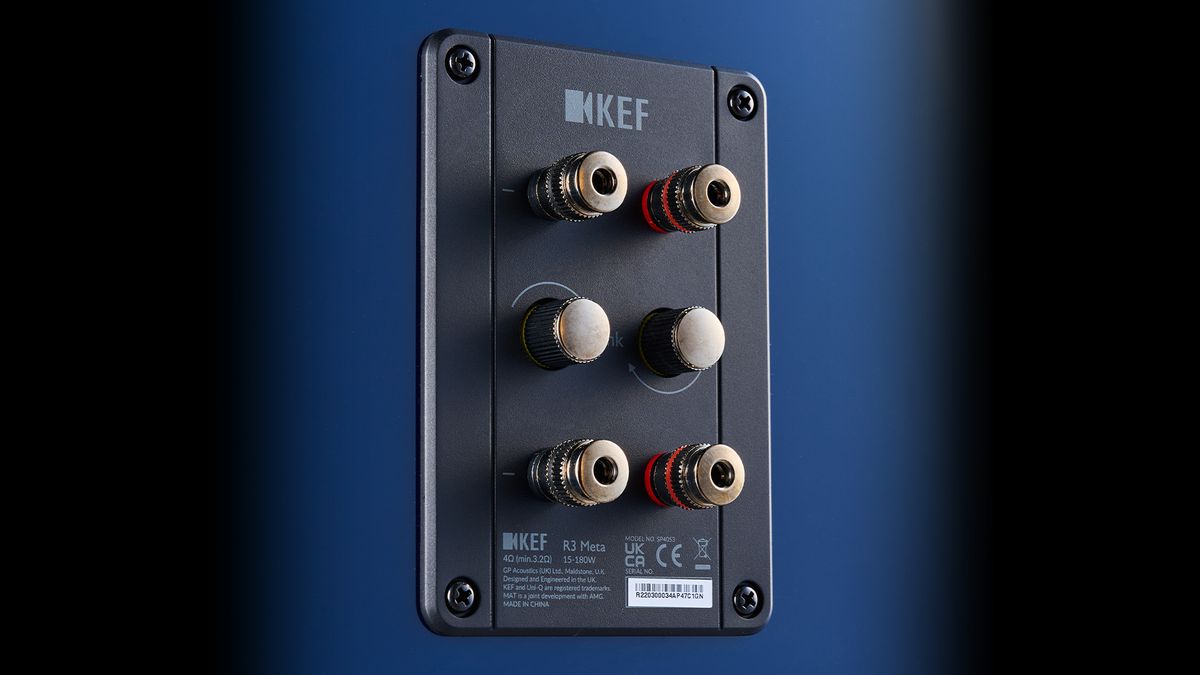 KEF R3 Meta review: an elevated and entertaining performance from ...