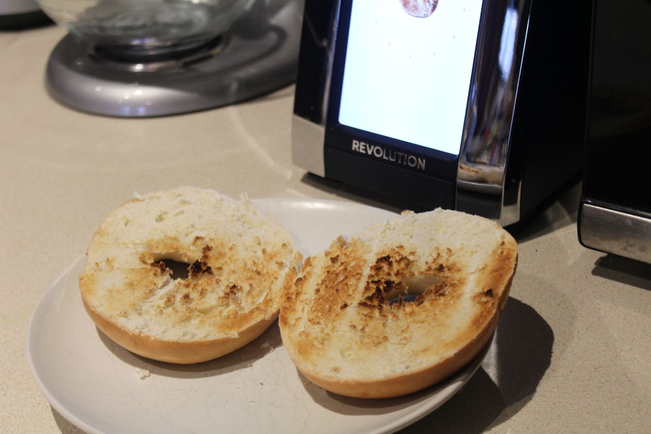 Revolution InstaGLO R180B Toaster review | Homes and Gardens