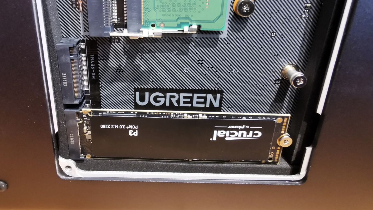 Hands on: Ugreen DXP4800 Plus | TechRadar