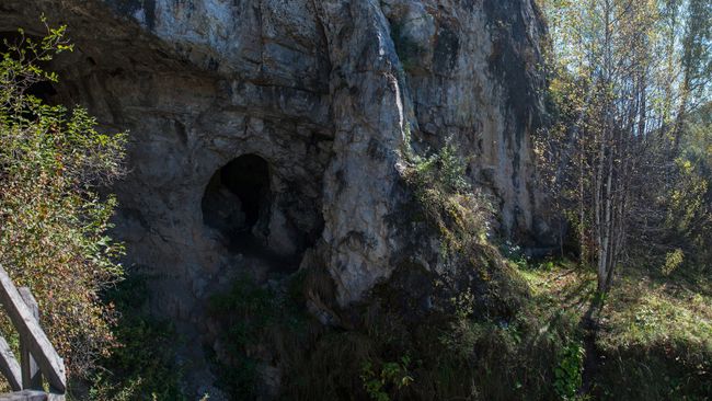 7 haunting caves ancient humans used for art, burials and butchering ...