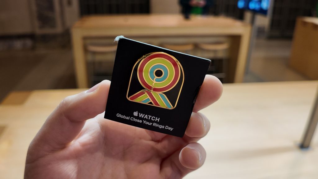 Act fast – if you're lucky, you can get a free limited-edition Apple ...
